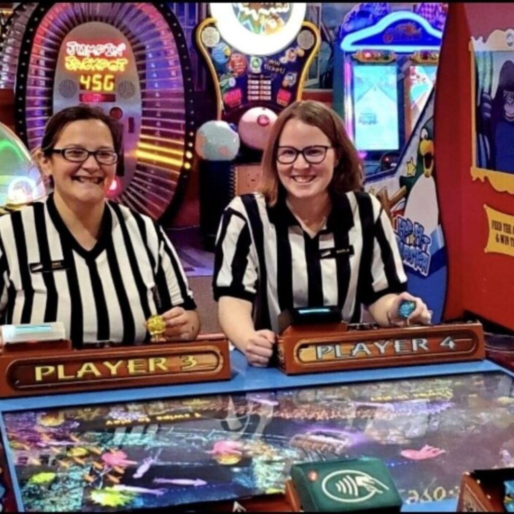 Arcade Etiquette for Families: Do’s and Don’ts - Flippers Family Arcade